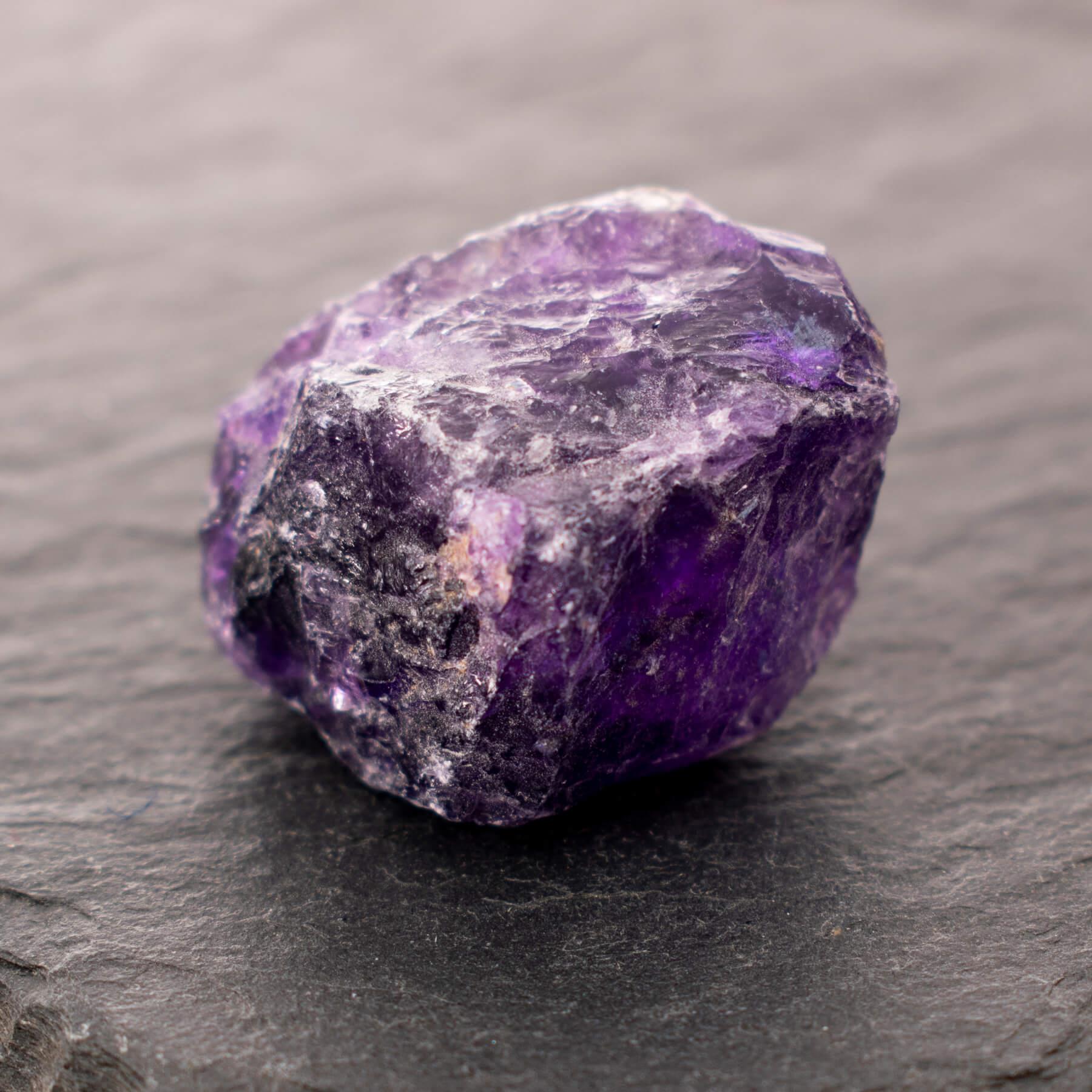 Amethyst Rough Stone – Eurasia Crafts
